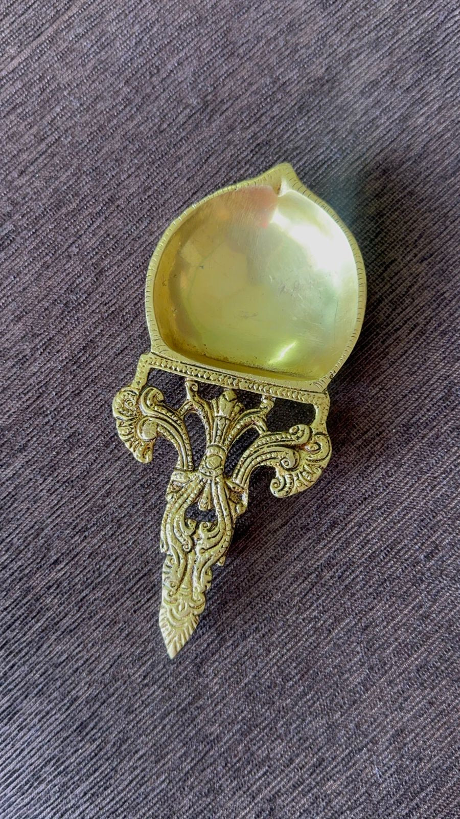 Brass Pooja Spoon / Aarti Ladle - Dhoop Dhani – Herbsandessence.in